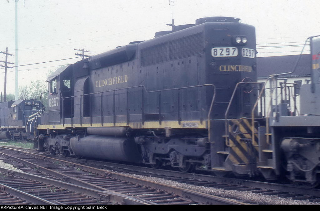 SBD 8297 and MP 3165 at Dolton Junction